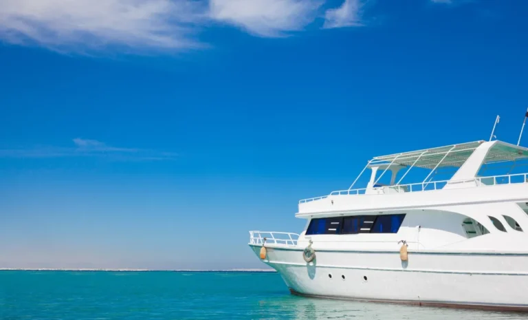 ¿Por qué se llama mar Rojo y cuál es su color?